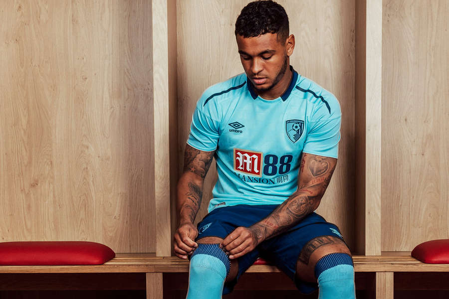 AFCB - Gallery: New away kit up close